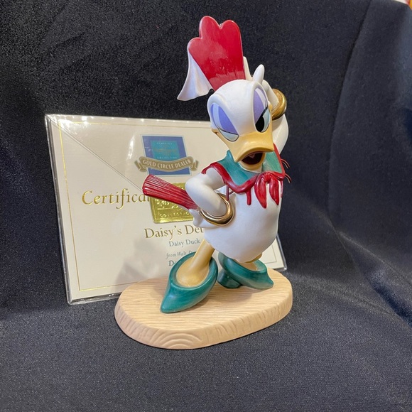 Disney | Art | Daisya Debut Walt Disney Classics Collection | Poshmark